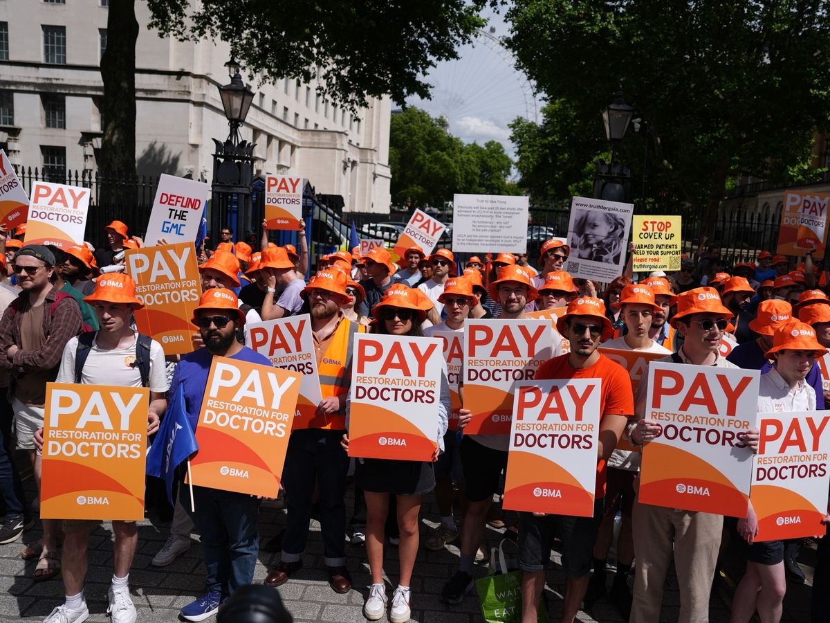 NHS leader warns of widespread disruption as doctors continue strike ...