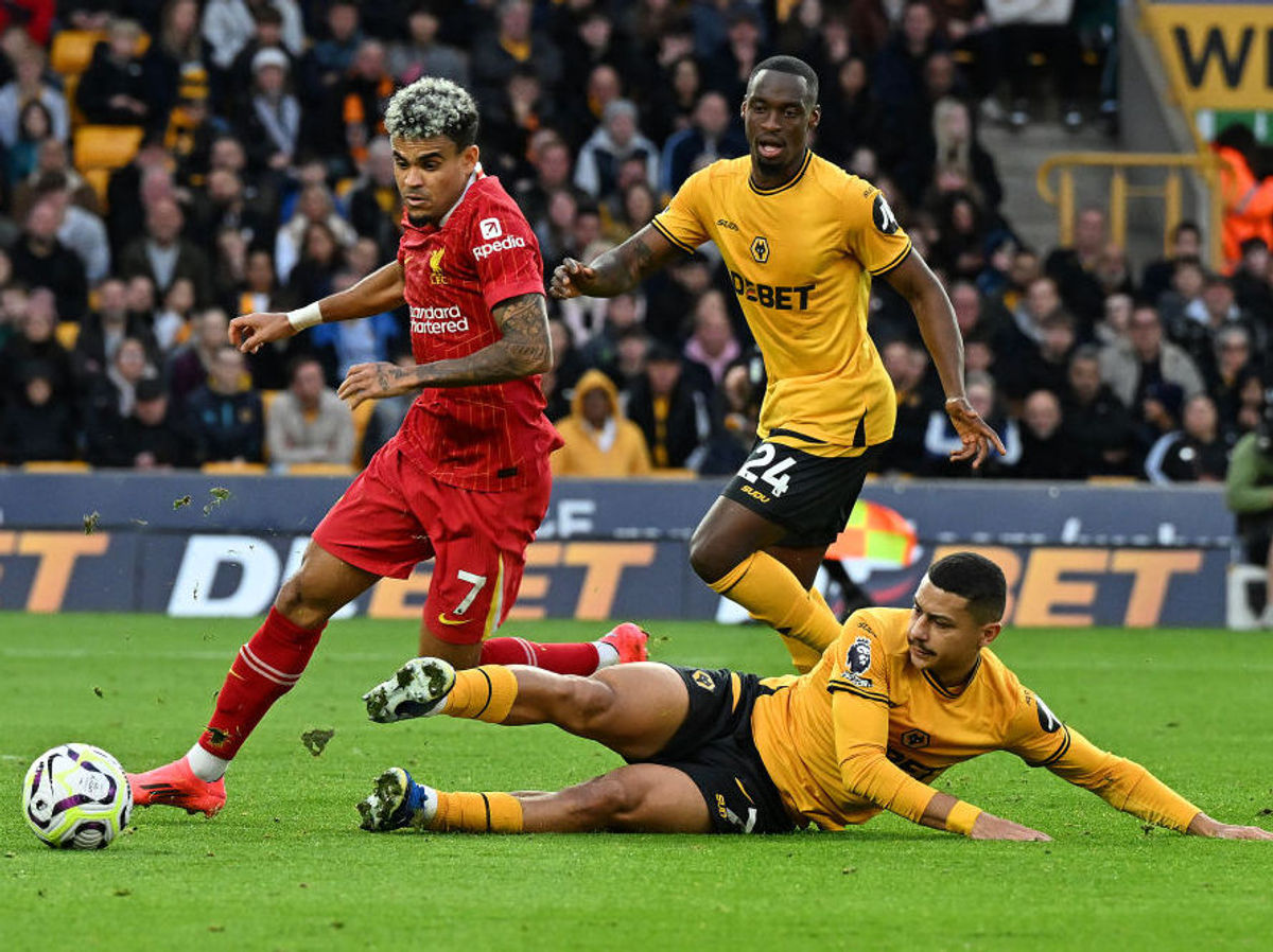 Wolves 1 Liverpool 2 - Report | Express & Star